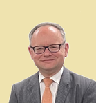 Portraits - Etienne, Inspecteur général chez Banque de France | Dogfinance
